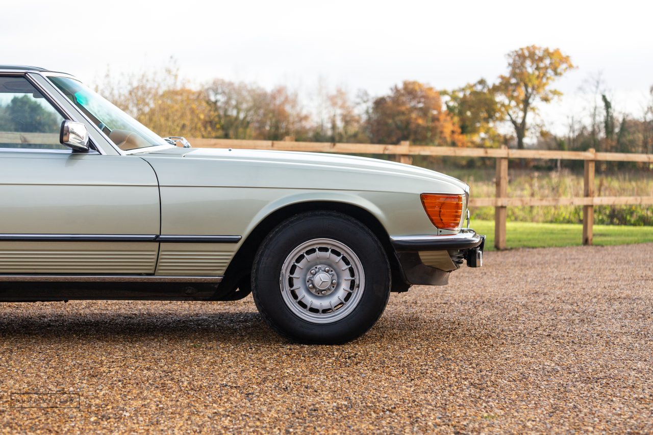 Mercedes-Benz 350SL | Bure Valley Classics