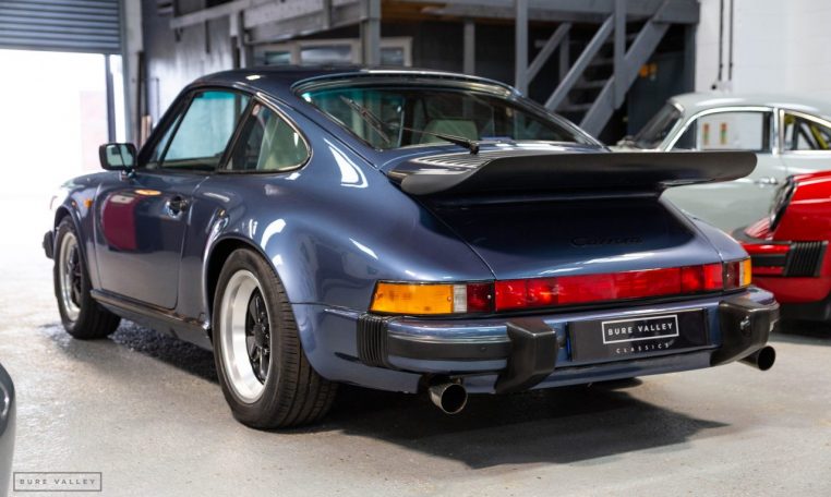 Porsche 911 3.2 Carrera | Bure Valley Classics