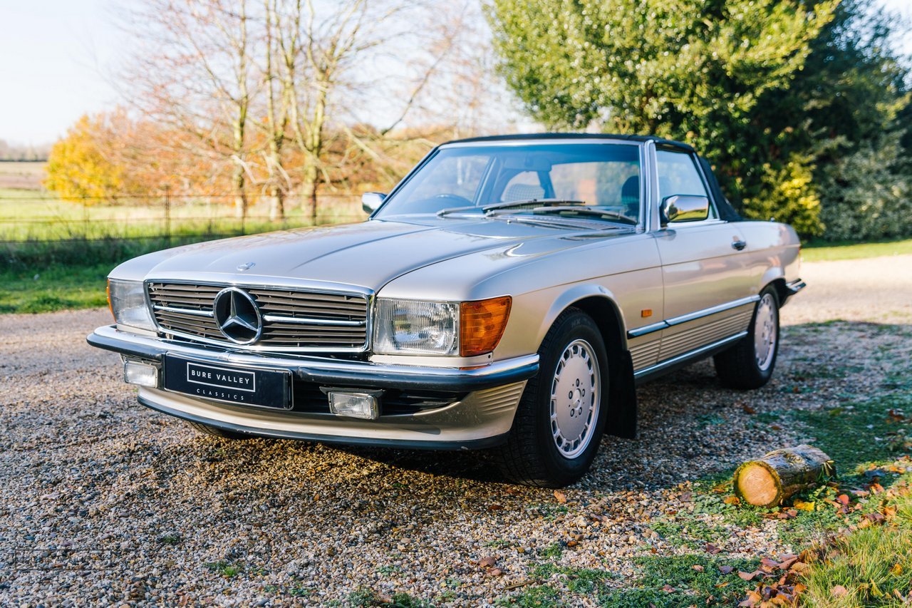 Mercedes 300SL | Bure Valley Classics