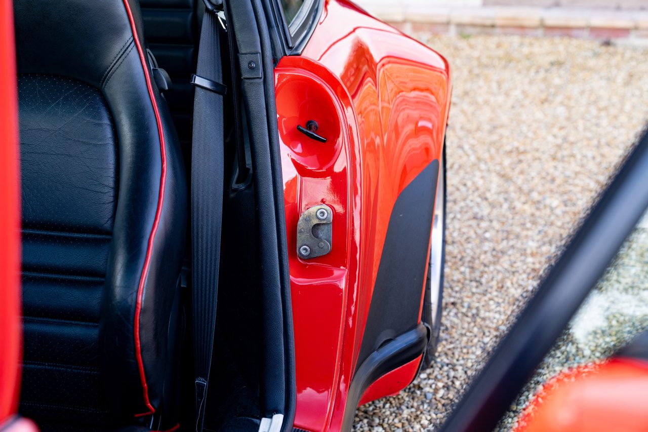 Porsche 911 3.2 Super Sport | Bure Valley Classics
