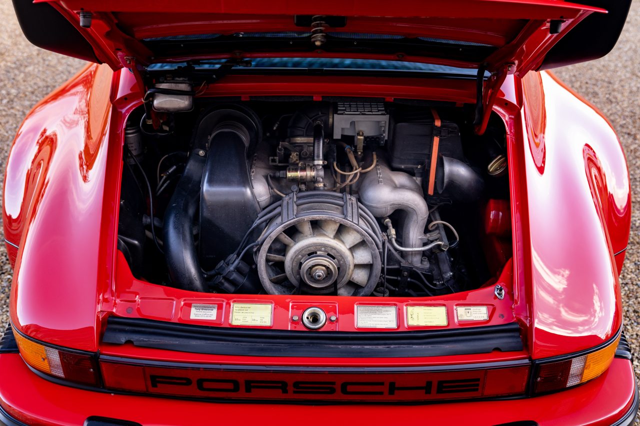 Porsche 911 3.2 Super Sport | Bure Valley Classics